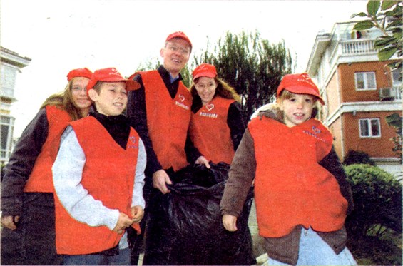 Community spirit's the key for Germany's Lu family--嘉定报